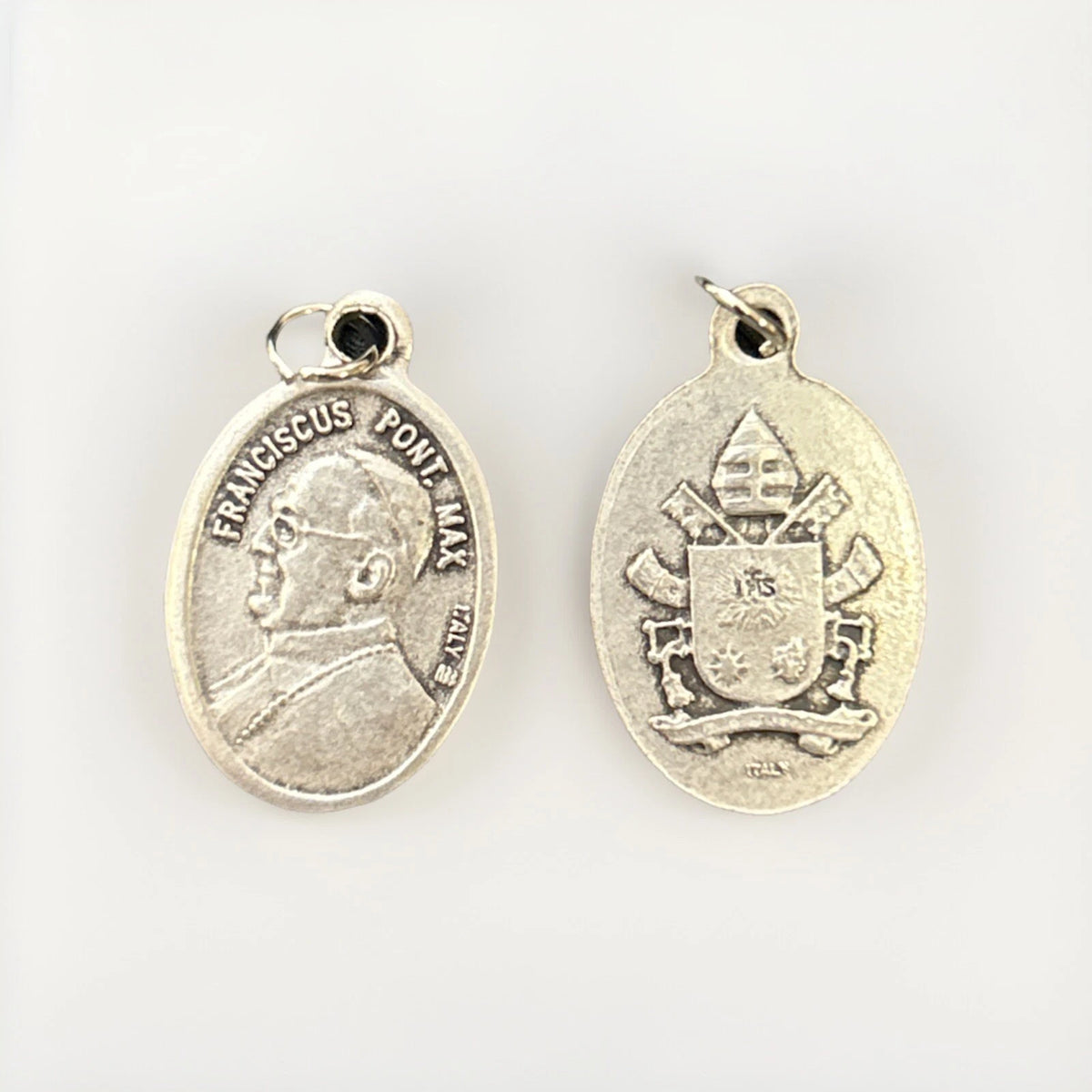 POPE FRANCIS MEDALS – Christ Missionary Catholic Gifts and Books